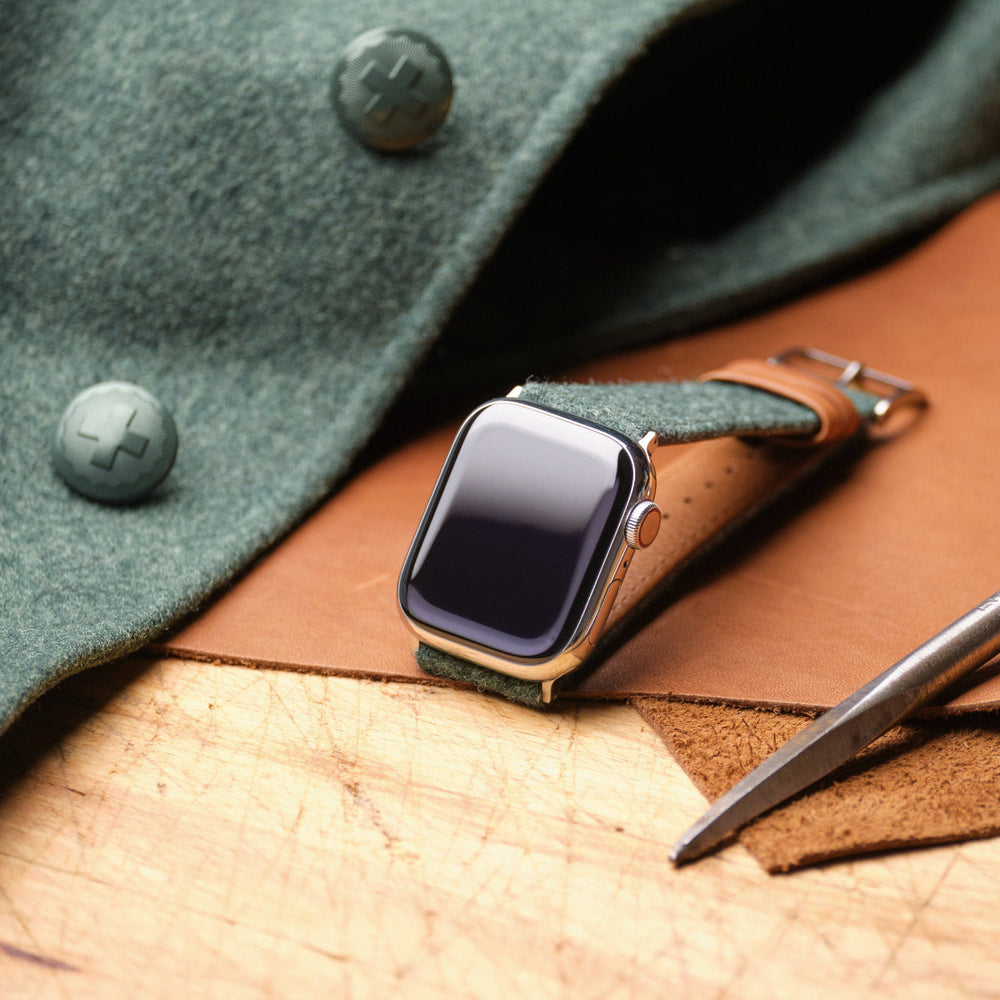 Fine band | Apple Watch | Upcycled SWISS Military Jacket